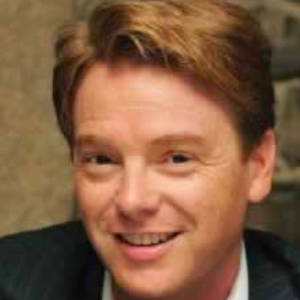 David McWilliams – Keynote Speaker | London Speaker Bureau