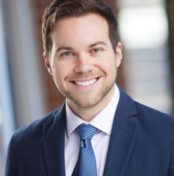 Book a Keynote Speaker for your Event - London Speaker Bureau